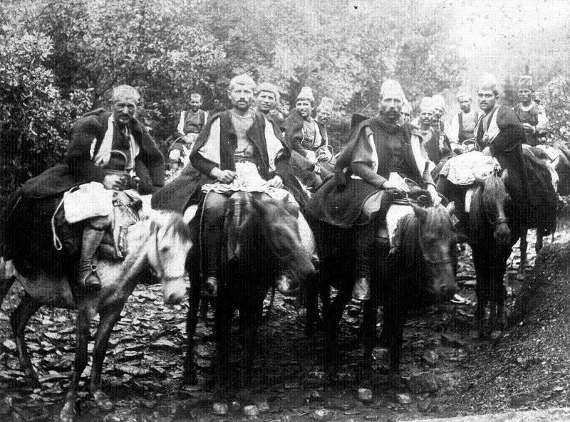 “Τσελιγκάτα Βλάχων και Σαρακατσάνων” γράφει ο Γιάννης Τσιαμήτρος ...