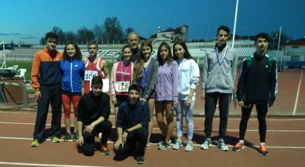 Επτά πρωτιές και πολλές διακρίσεις από τους μικρούς βεροιώτες στο Διασ ...